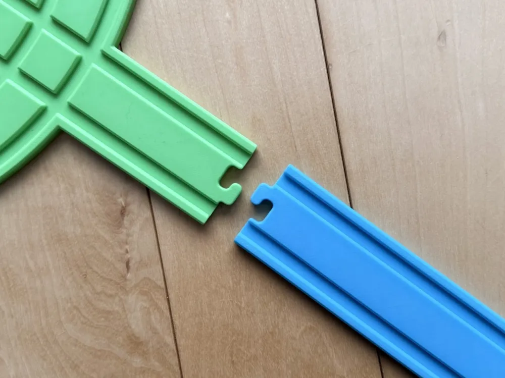 HexTracks 火车轨道系统 - 新手套装 来自 Designol MakerWorld：免费下载 3D 模型