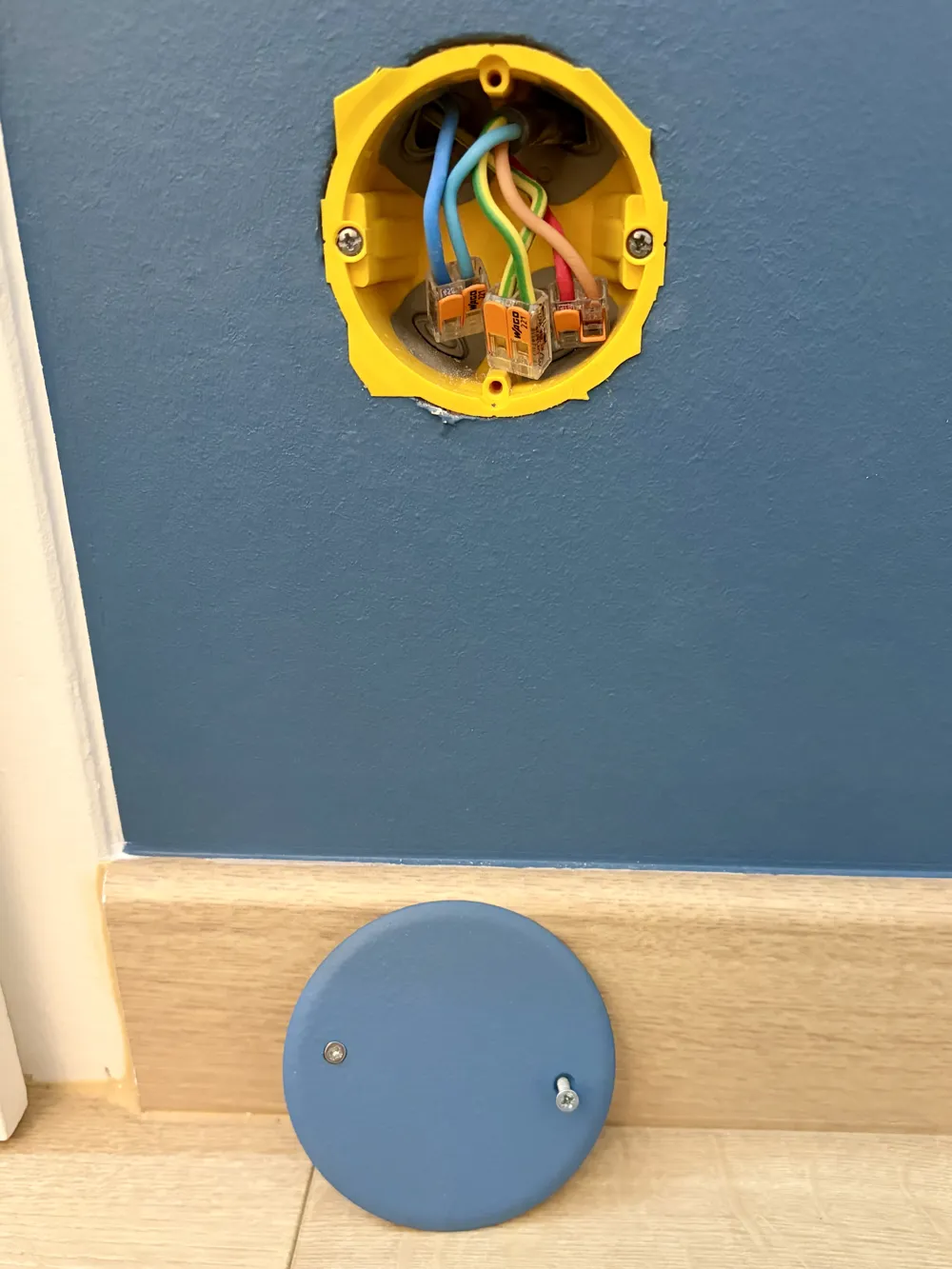 Flush wall plate - Free 3D Print Model - MakerWorld