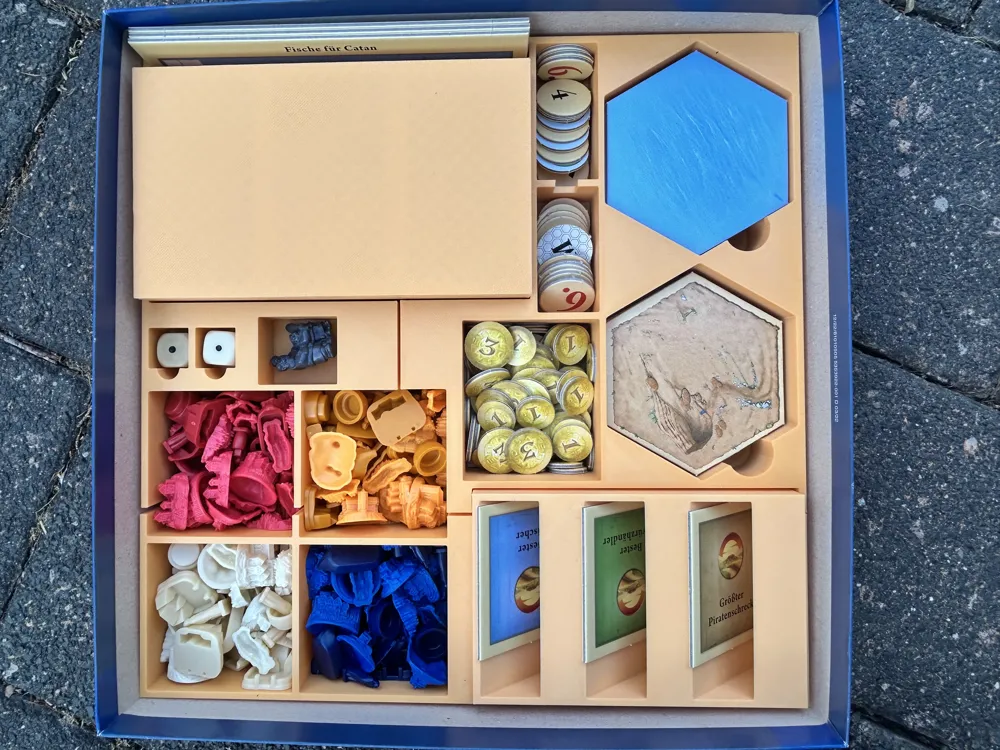 Settlers of Catan Explorers & Pirates Box Organizer by janaeichholz ...