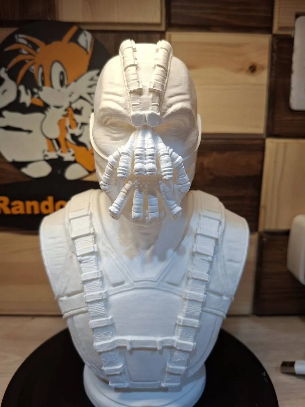 Bane Bust The Dark Knight by Random3D MakerWorld: Download Free 3D Models