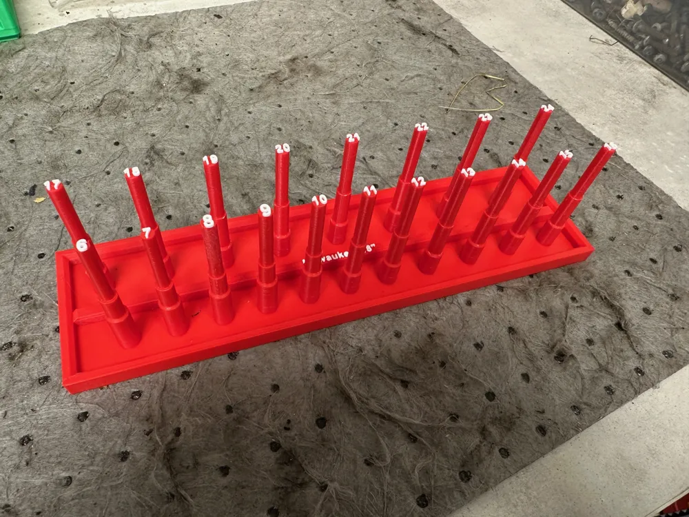Socket tray holder 3/8" - Free 3D Print Model - MakerWorld