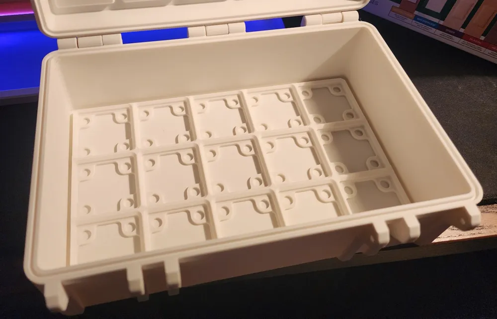 Gridfinity First Aid Kit Rugged Box - Free 3D Print Model - MakerWorld