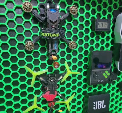 HSW Small Quadcopter Hanger by 463n7 - MakerWorld