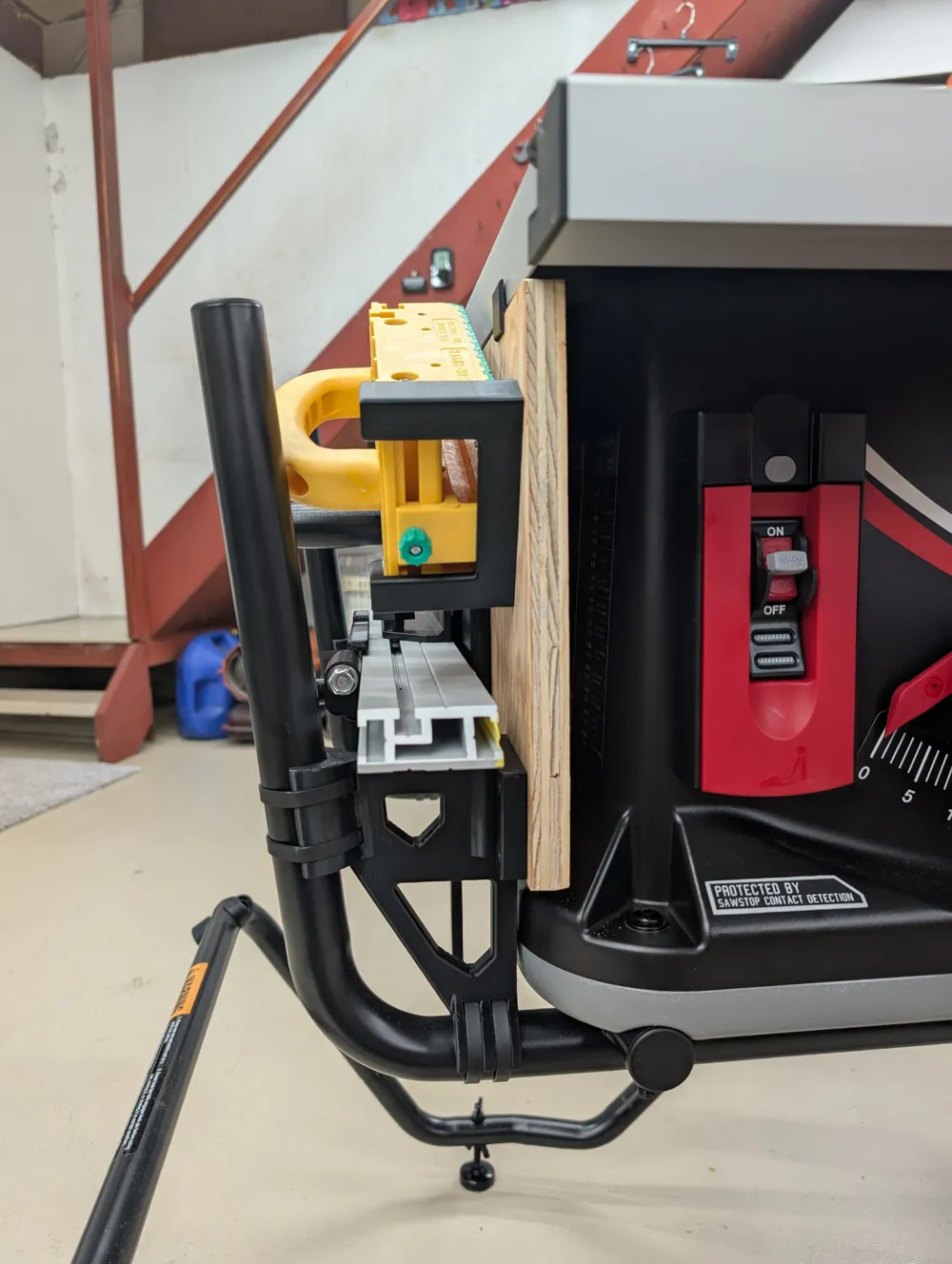 Wall Mount For GRR-RIPPER GR-100 Pushblock by EyeOutThere MakerWorld ...