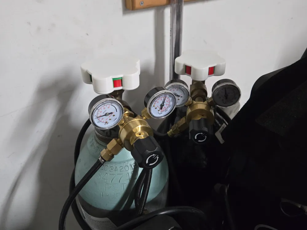 8 Lobe gas cylinder valve open/close indicator Remixed by TwoLegit ...