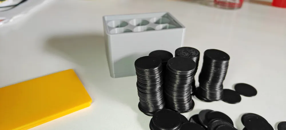 Chips Box (with lock mechanism) - Free 3D Print Model - MakerWorld