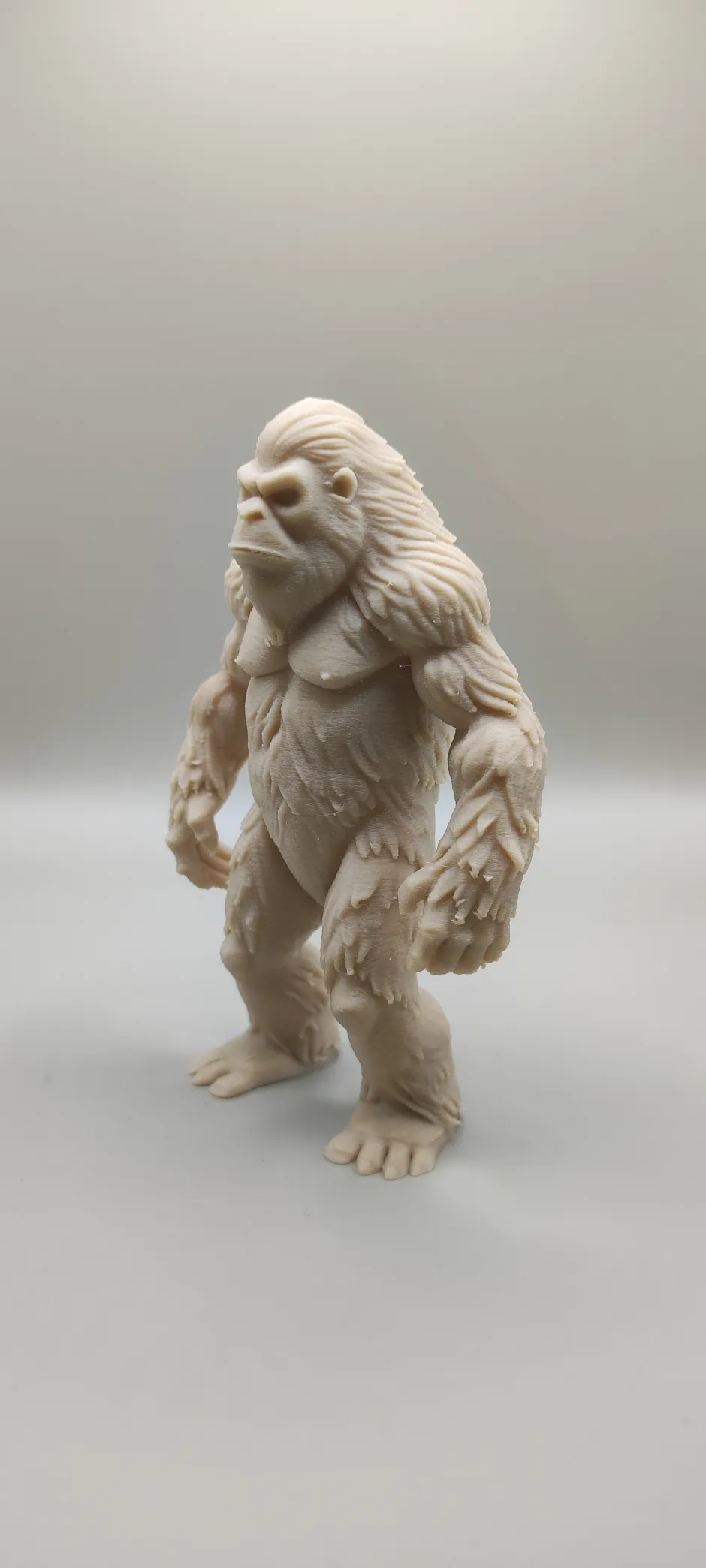 Sasquatch-Figur – Kostenloses 3D-Druckmodell – MakerWorld