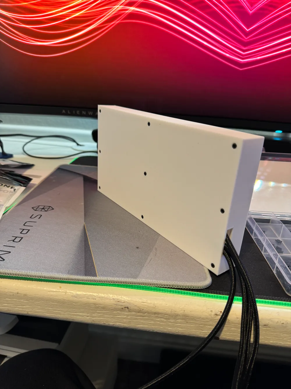 4 Screen xtouch housing by masarweh925 - MakerWorld