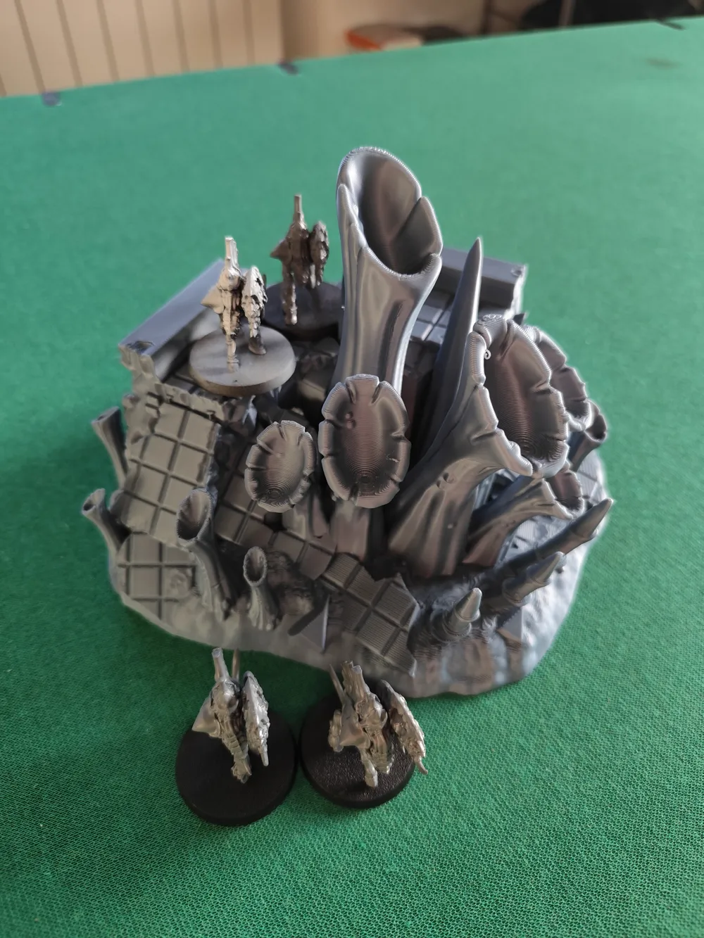Elevated Tyranid Alien Planet Scenery - Free 3D Print Model - MakerWorld