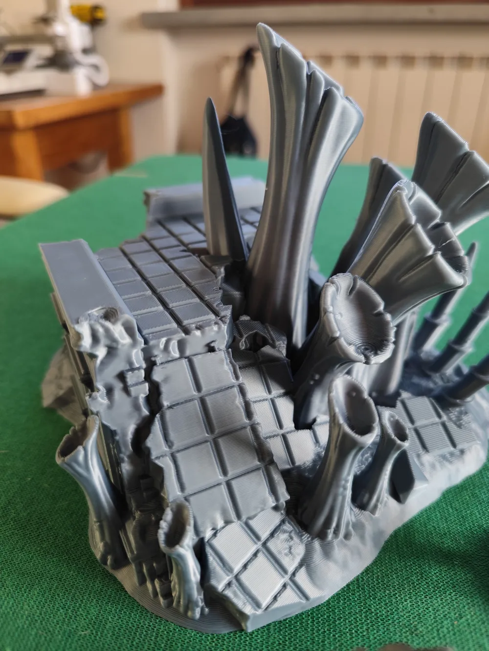 Elevated Tyranid Alien Planet Scenery - Free 3D Print Model - MakerWorld