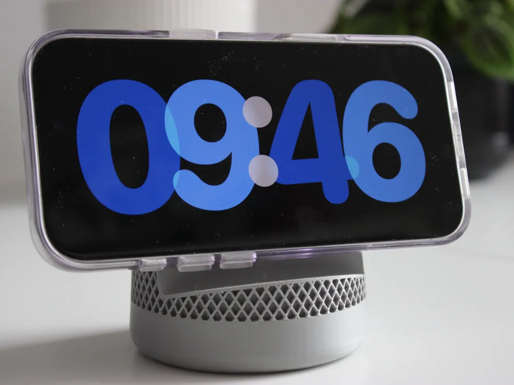 iPhone MagSafe Charging Stand, HomePod Inspired Design - Free 3D Print ...