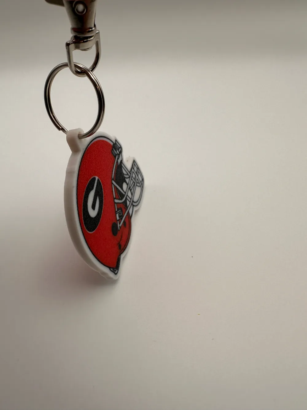 Georgia Bulldogs Helmet Keychain by ShapeShifterStudio - MakerWorld