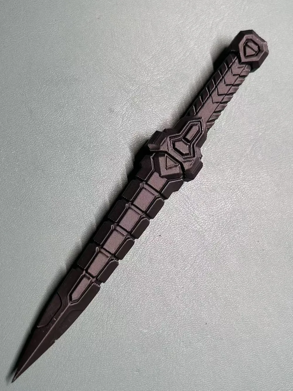 Module Prism-Pattern Mech Tactical Dagger - Free 3D Print Model ...