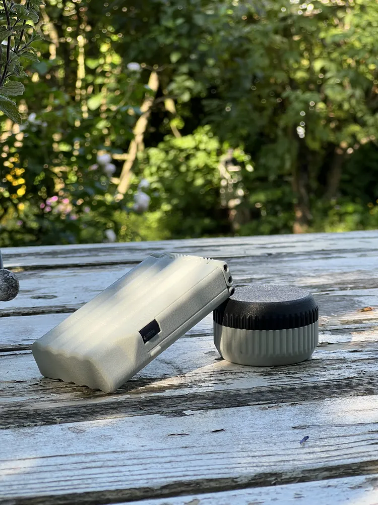 Cigarette Case V2 - Free 3D Print Model - MakerWorld