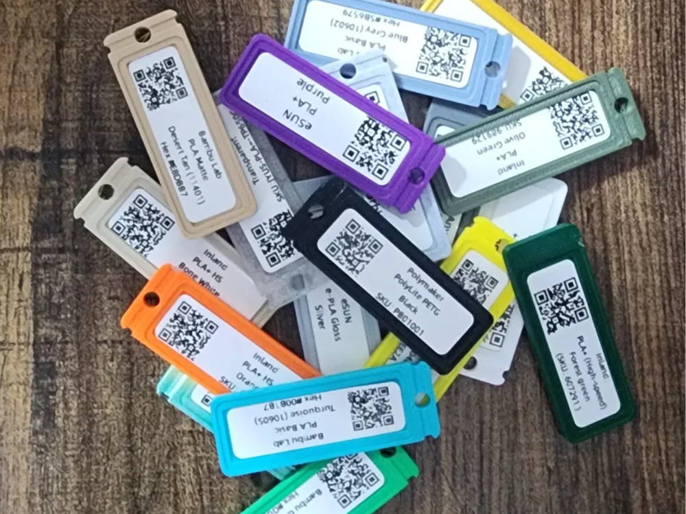 Filament Swatch and Swatch Holder by PrinterInUse - MakerWorld