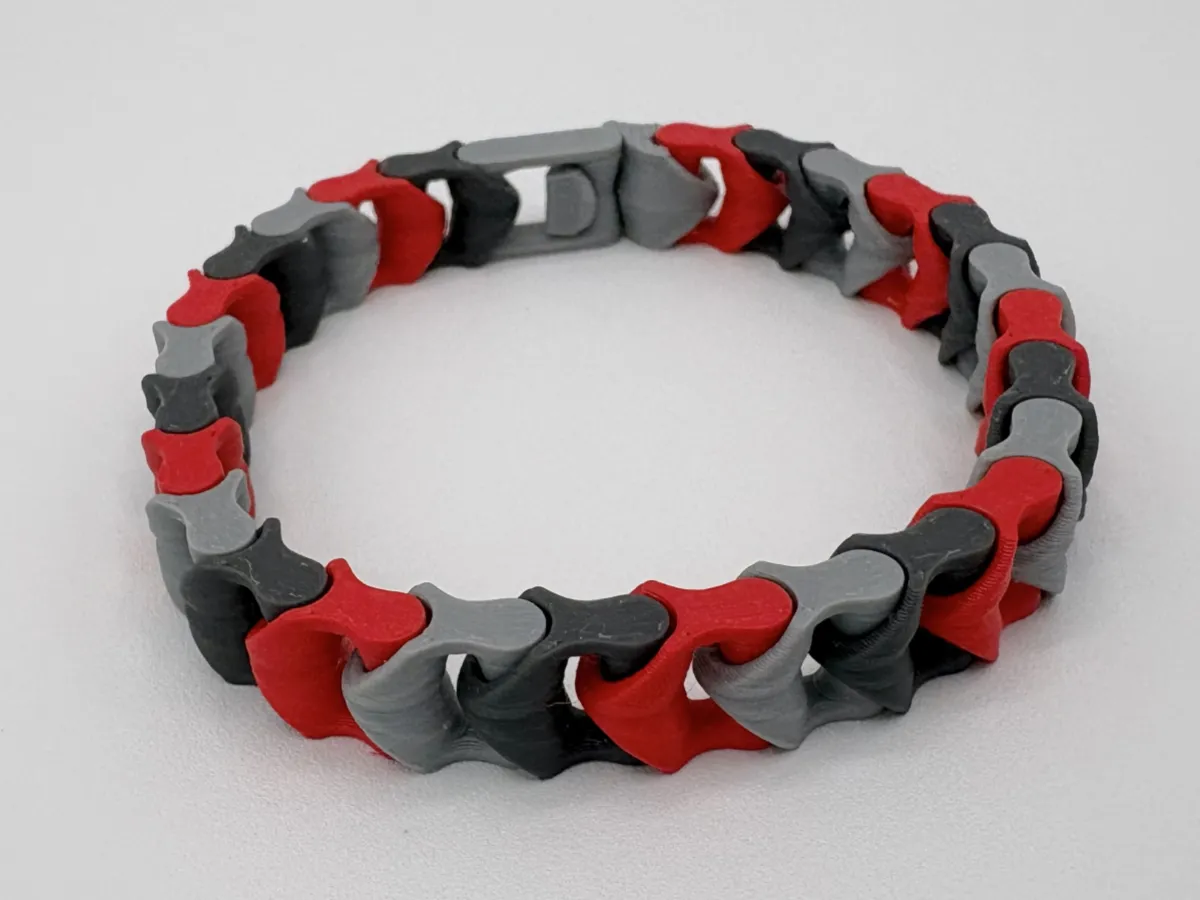 Snap Lock Chain Bracelet (16 sizes) - Free 3D Print Model - MakerWorld