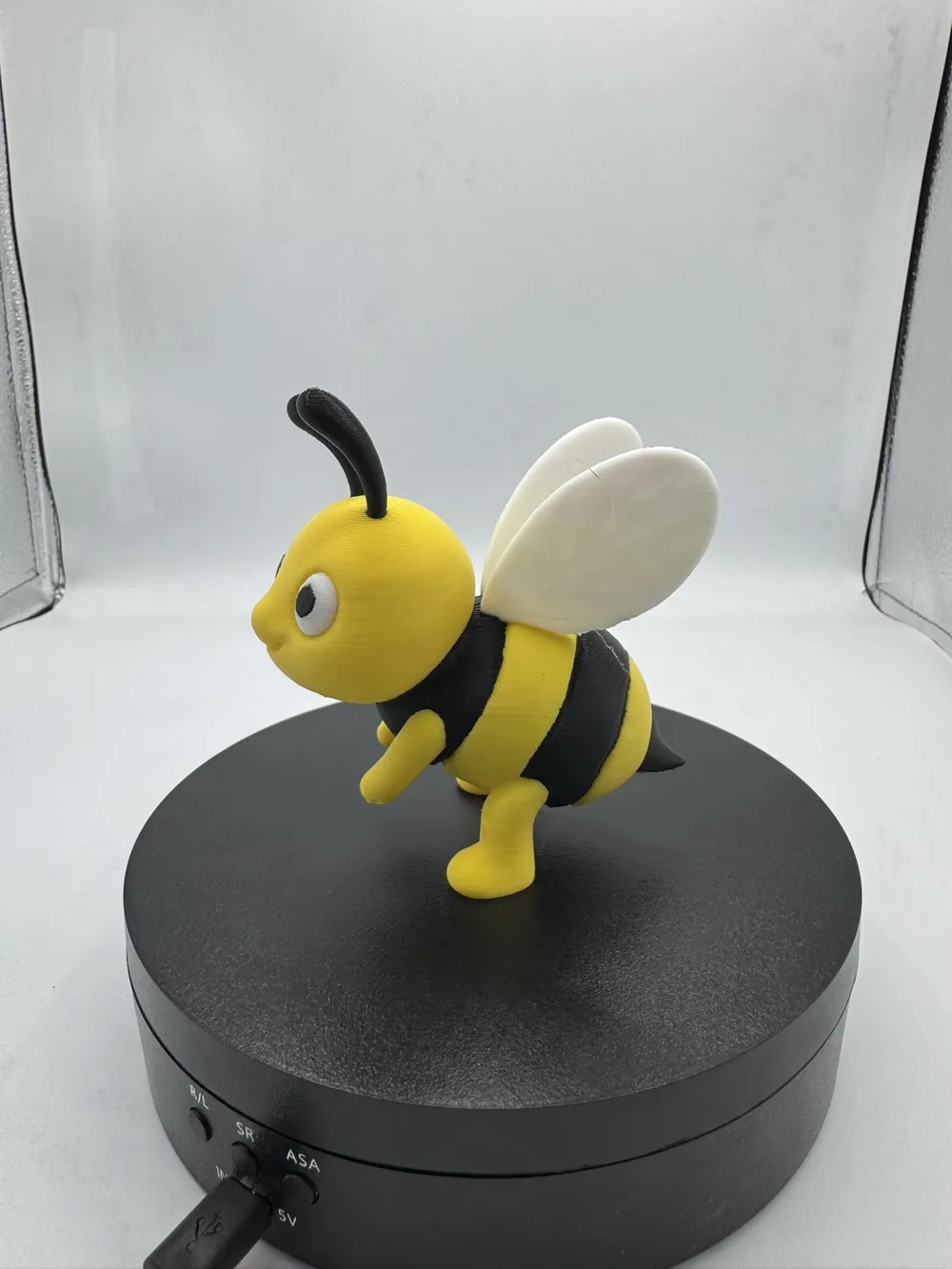 Cute Chibi Style Bee - Free 3D Print Model - MakerWorld
