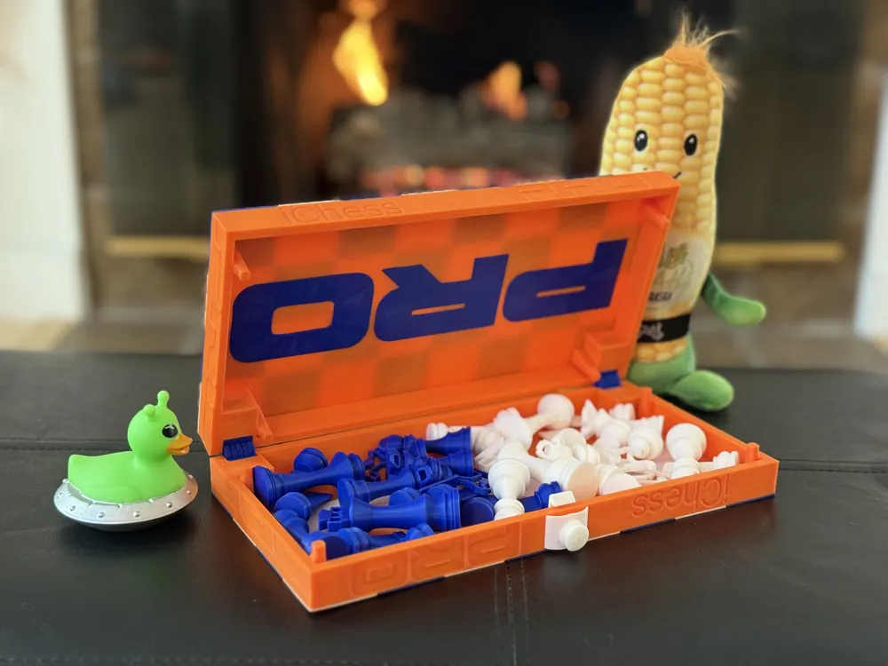 iChess PRO travel chess - Free 3D Print Model - MakerWorld