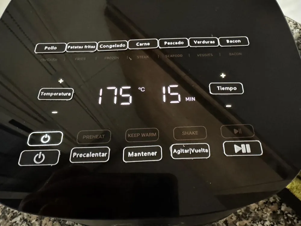 Benutzerdefinierte Heißluftfritteusen-Etiketten – Kostenloses 3D ...