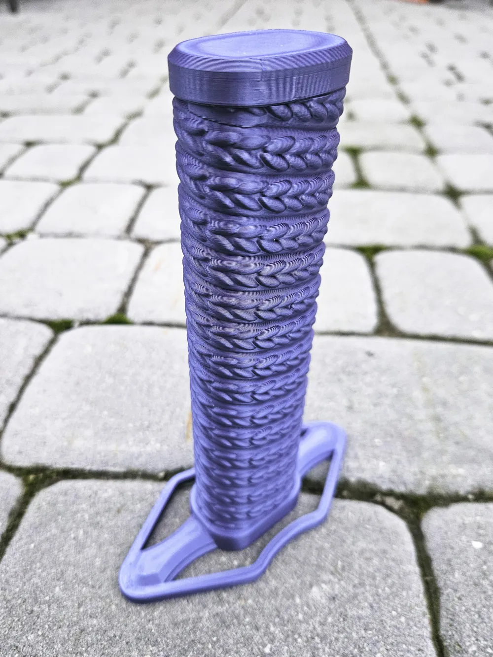Knitted Blue Silver Collapsible Sword by New_Kids_Turbo MakerWorld ...