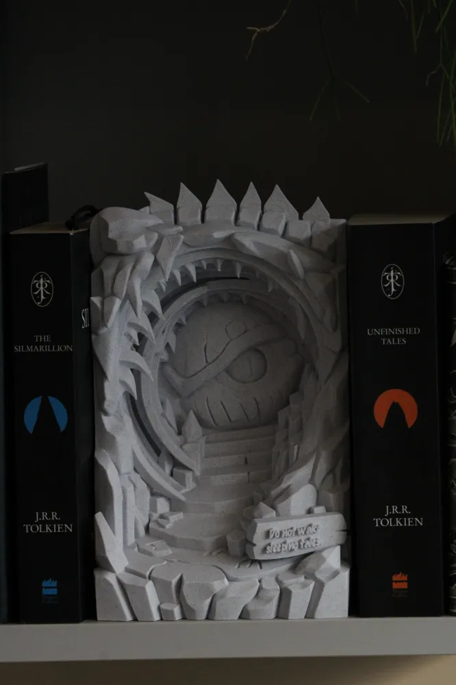 Dragon book nook - Customizable Text - Free 3D Print Model - MakerWorld