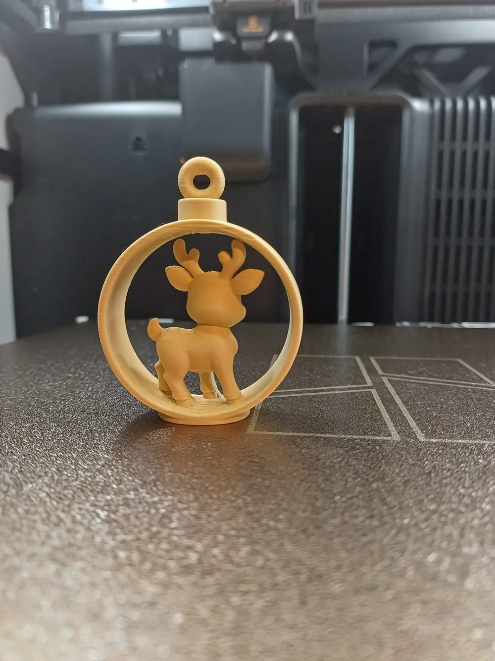 Reindeer Ornament - Free 3D Print Model - MakerWorld