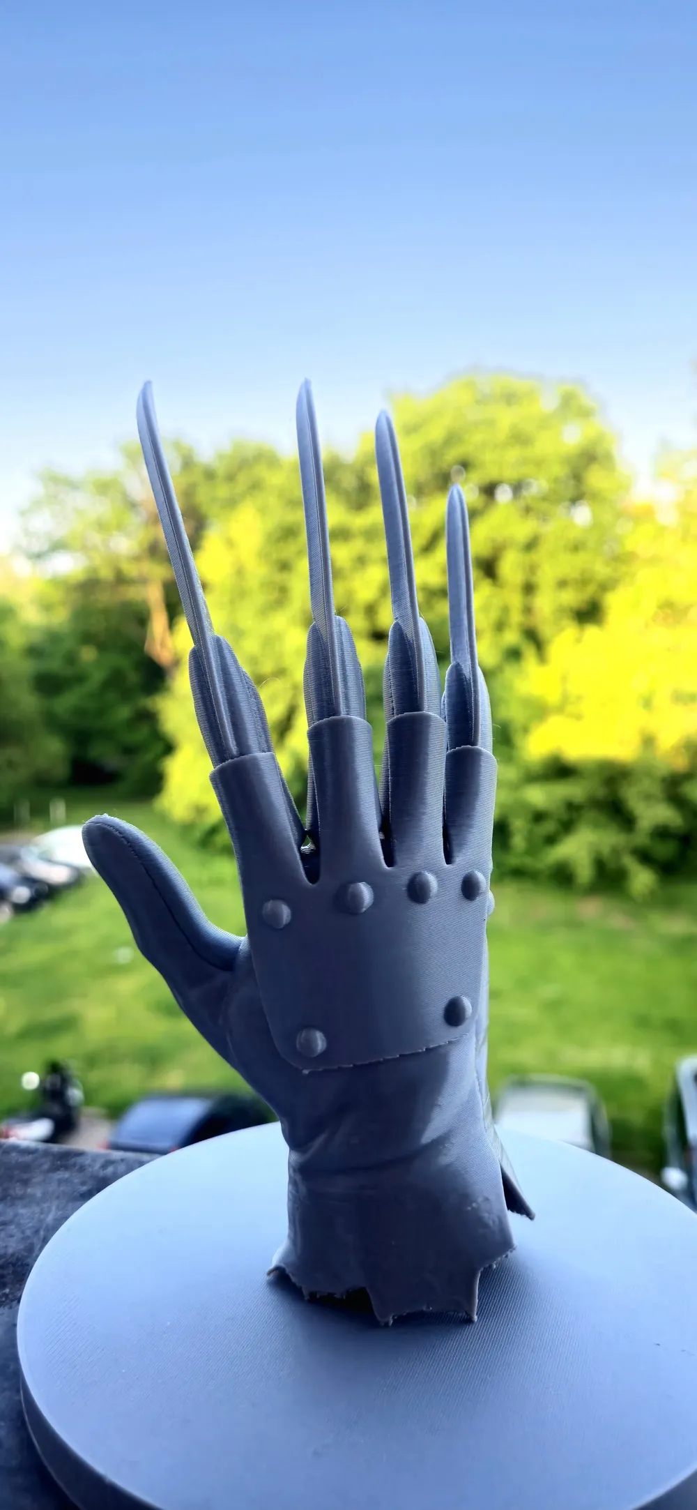 Freddy Krueger's Hand - Free 3D Print Model - MakerWorld