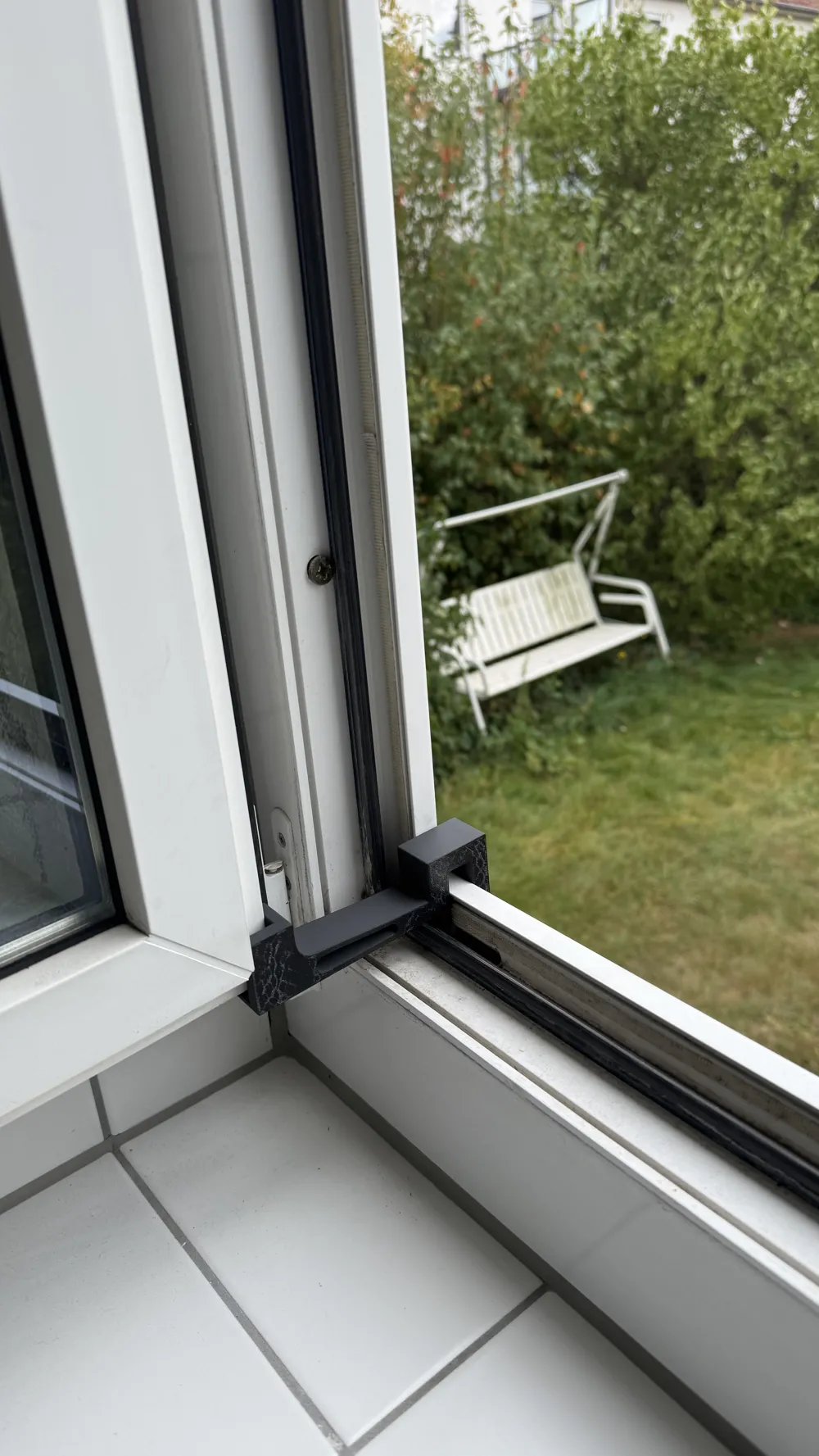 Window Stopper / For left and right side opening - Free 3D Print Model ...