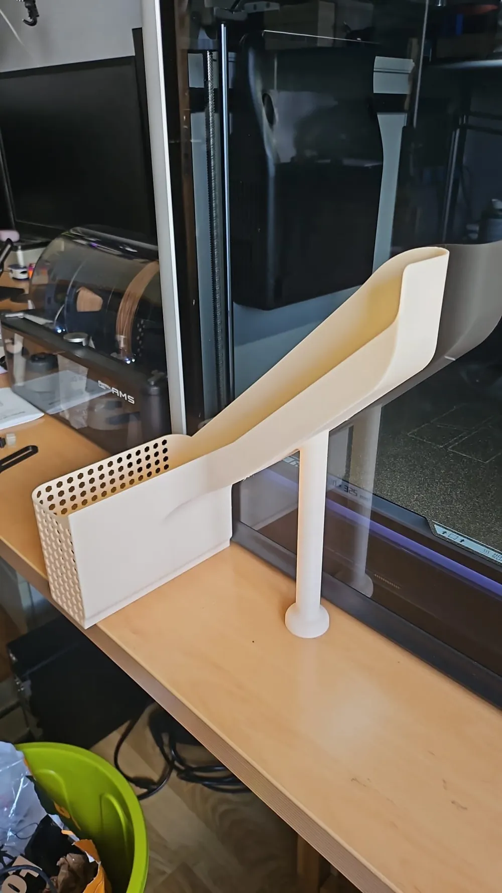 H2D poop bucket, filament waste bin, chute by DaViNcHi MakerWorld ...