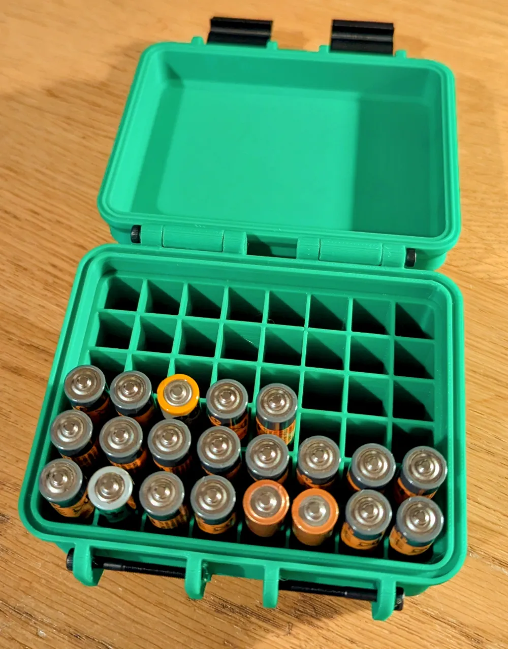 Rugged AA, AAA & mixed battery box 48 batteries - Free 3D Print Model ...