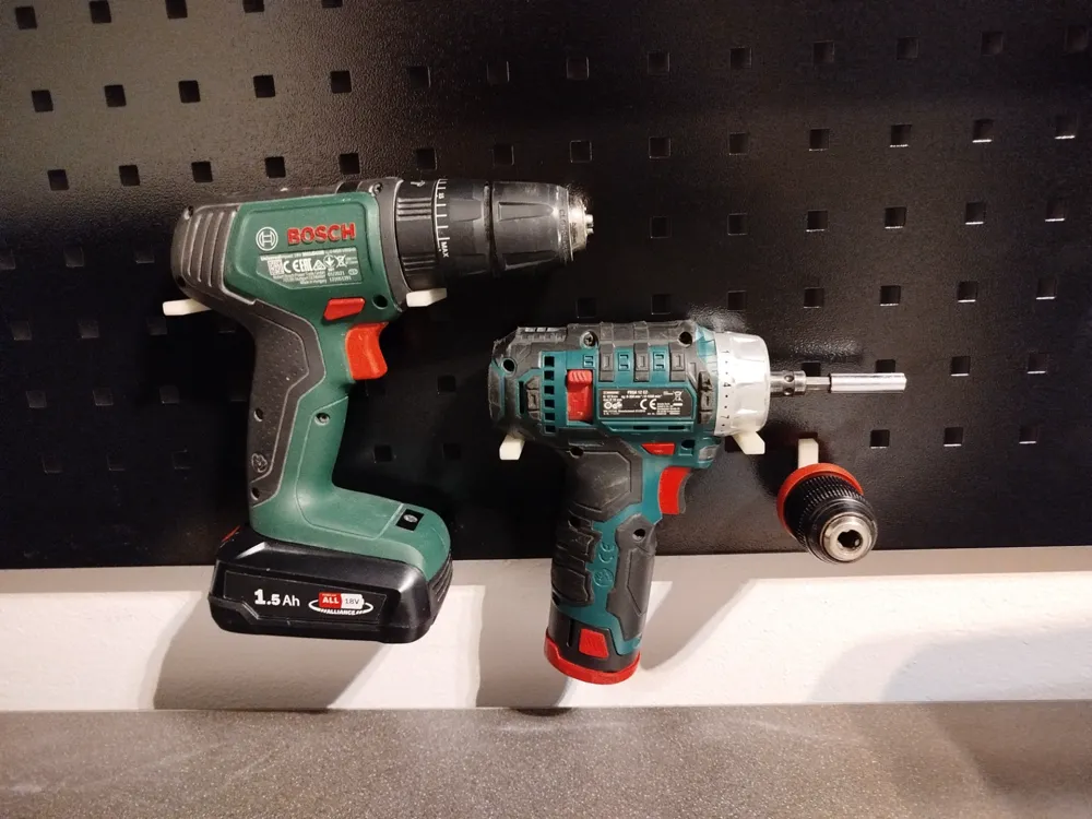 Hook for perforated tool wall 9x9mm by copilot25 - MakerWorld