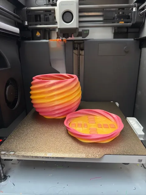 Vortex Effect Vase and Coaster by Shark_795 - MakerWorld