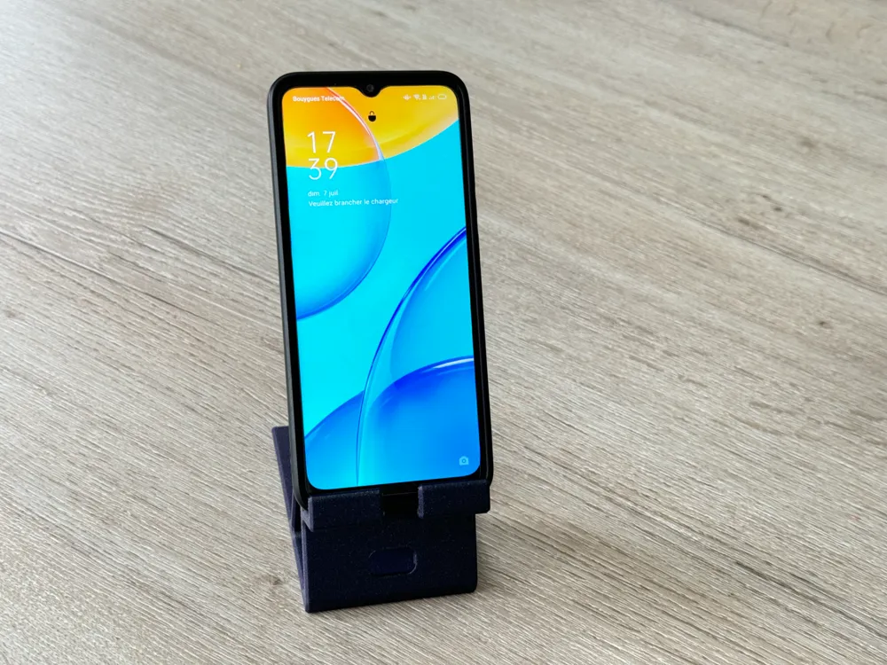 Simple phone holder by sgenos - MakerWorld