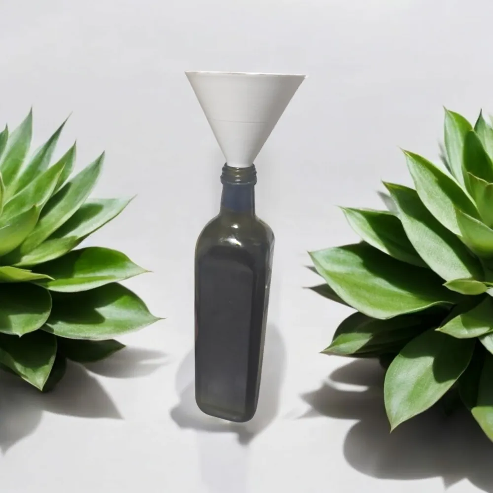 Funnel with built-in air vent by OfficineCasperLAB MakerWorld: Download ...