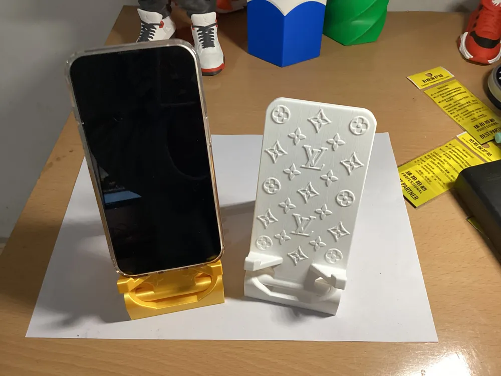 LV Phone Stand (Print in Place) V2.0 - Free 3D Print Model - MakerWorld