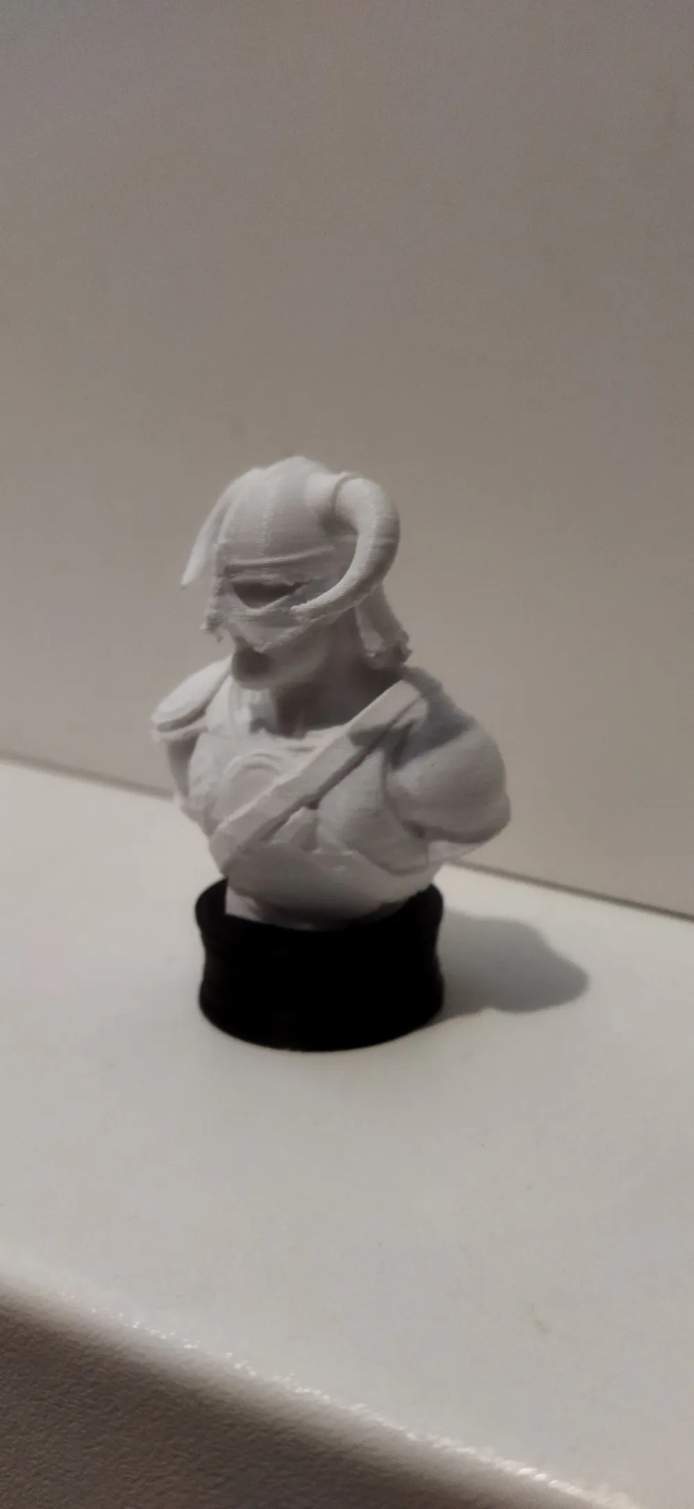 Skyrim - Dovahkiin Bust by MiguelJasus MakerWorld: Download Free 3D Models