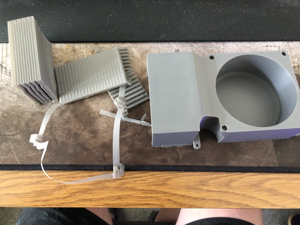 Custom chamber fan bracket for Bambu Lab by Soibur - MakerWorld