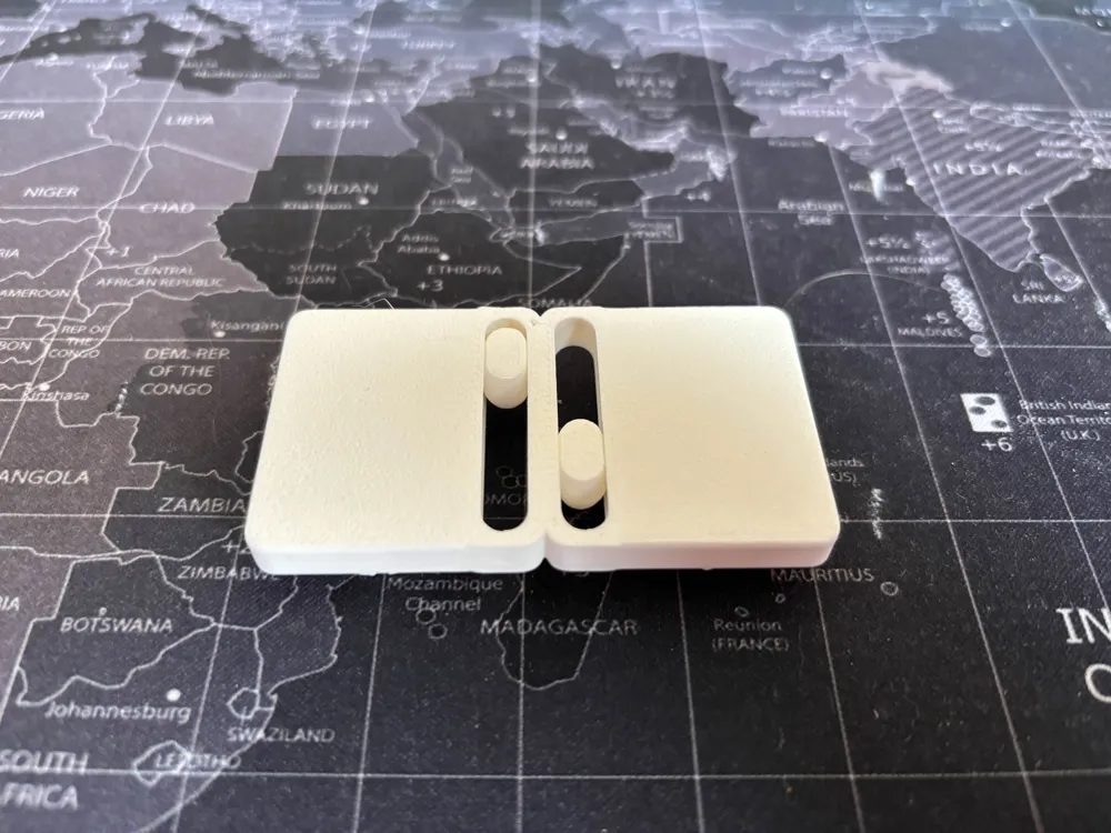 DJ Booth Fidget toy by Piqui MakerWorld: Download Free 3D Models