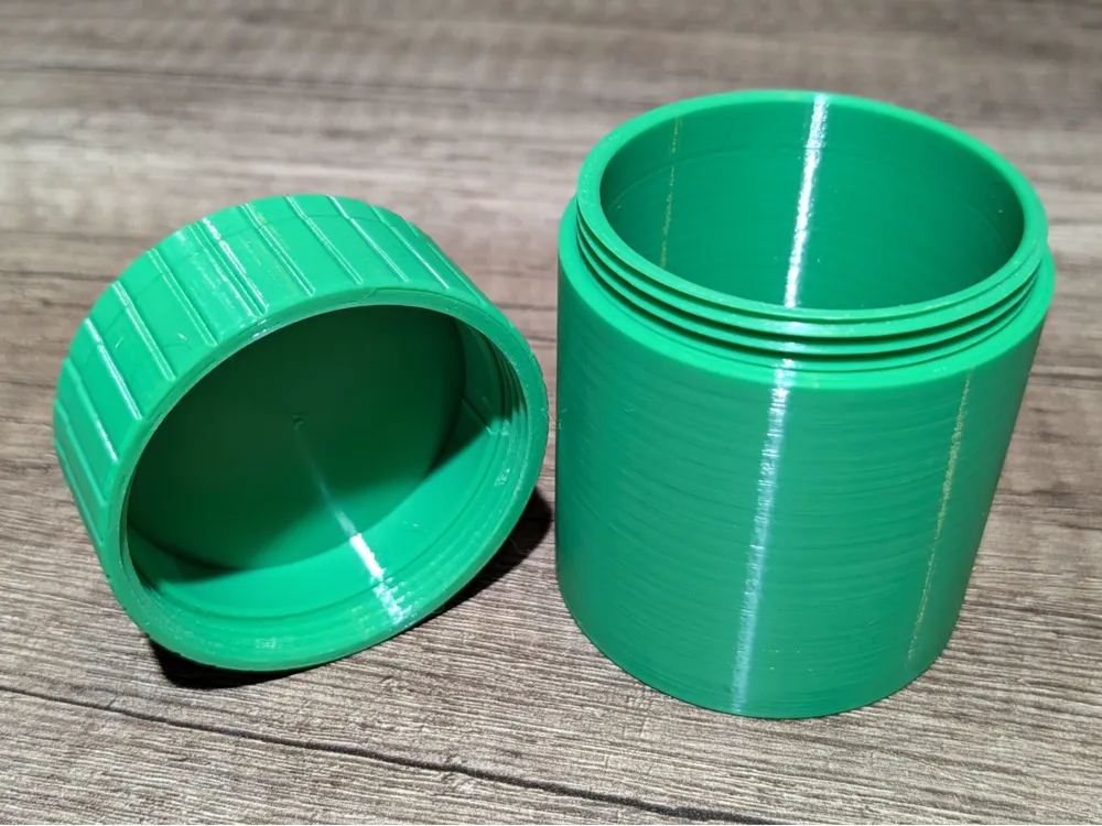 Round box with lid by Bruzl MakerWorld: Download Free 3D Models