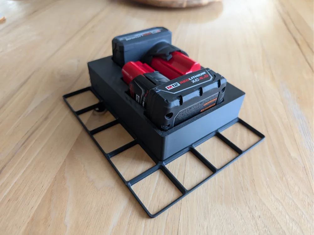Milwaukee M12 Large Battery Holder - Gridfinity by DollaWrecka ...