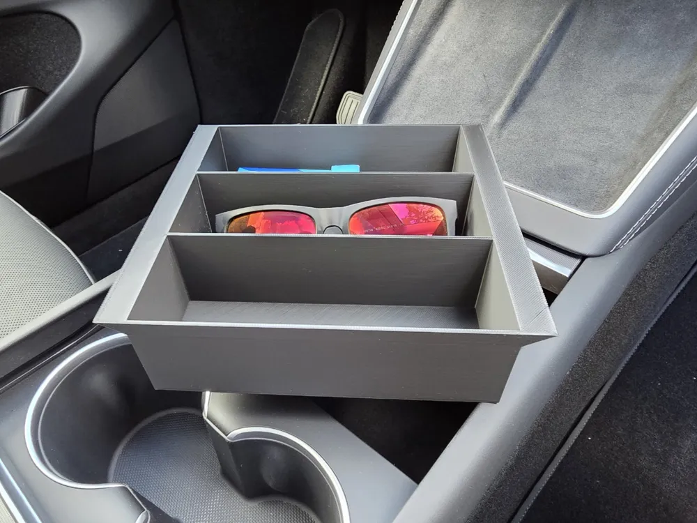 Tesla Model Y - Juniper 3-part Center Console Tray by finlepi ...