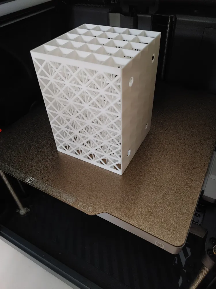 Marker holder 5x5 with meshed walls by demon_lemon MakerWorld: Download ...