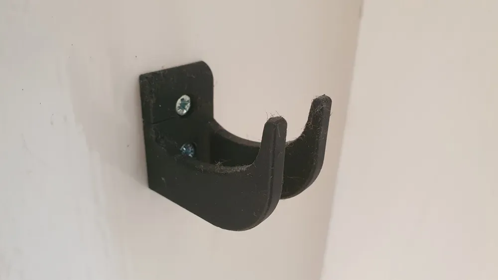 Bike helmet hook by ByteSlinger - MakerWorld