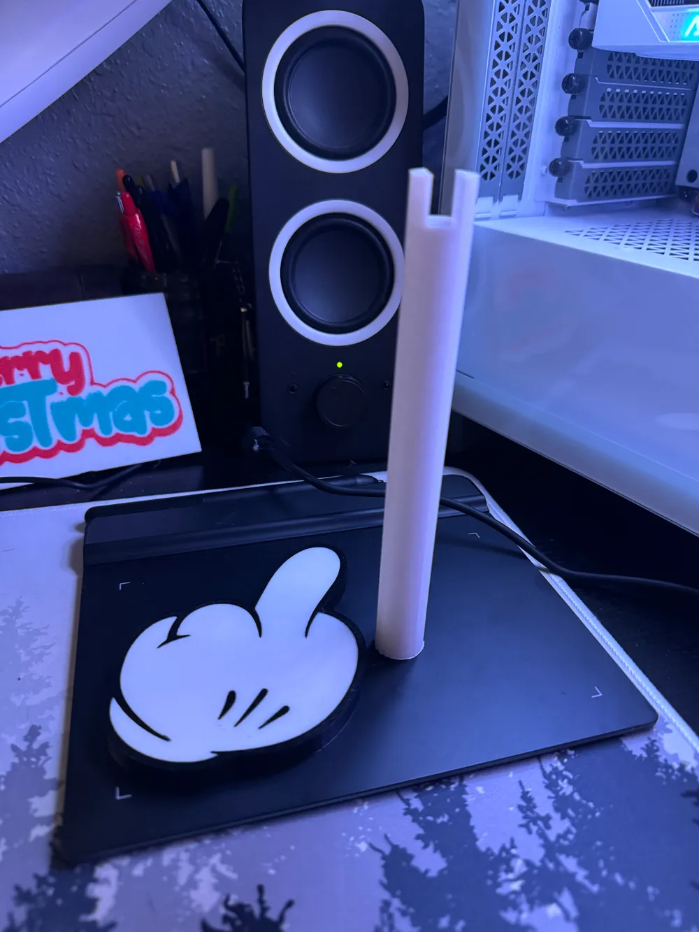 Mickey Pointer Finger by CorwineCustoms.3D LLC MakerWorld: Download ...