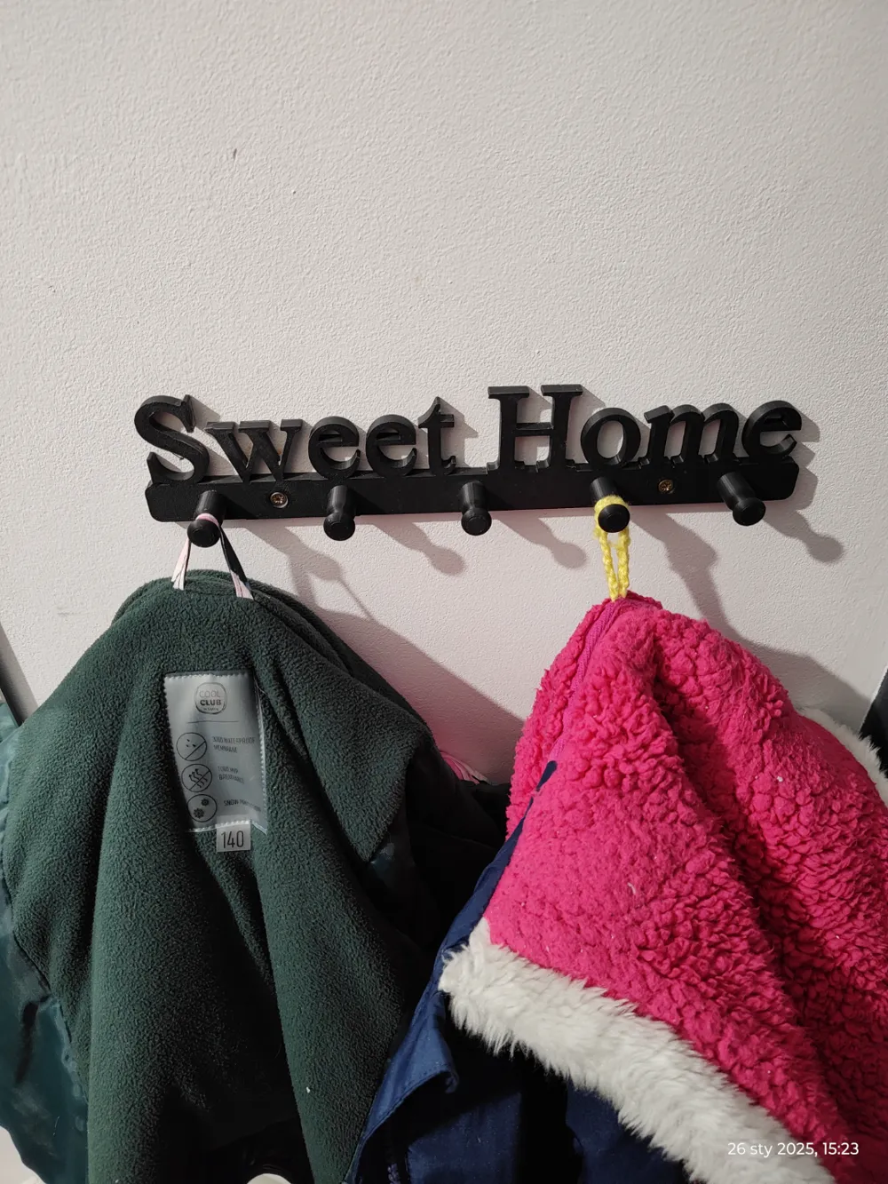 Sweet Home hanger by Robert - MakerWorld