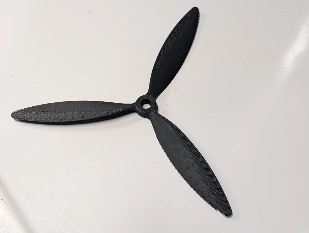 RC Tri-Blade Propeller 8 x 4 with 8.5mm Inner Diameter by M of WI ...
