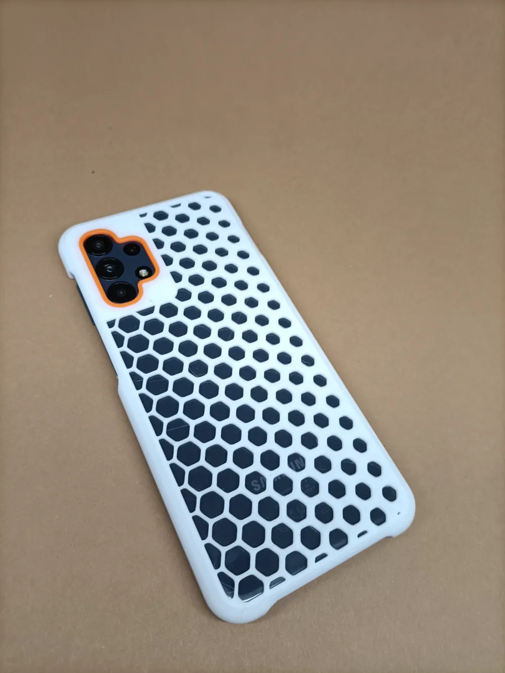 Samsung A15 Hex case by pyog3d - MakerWorld
