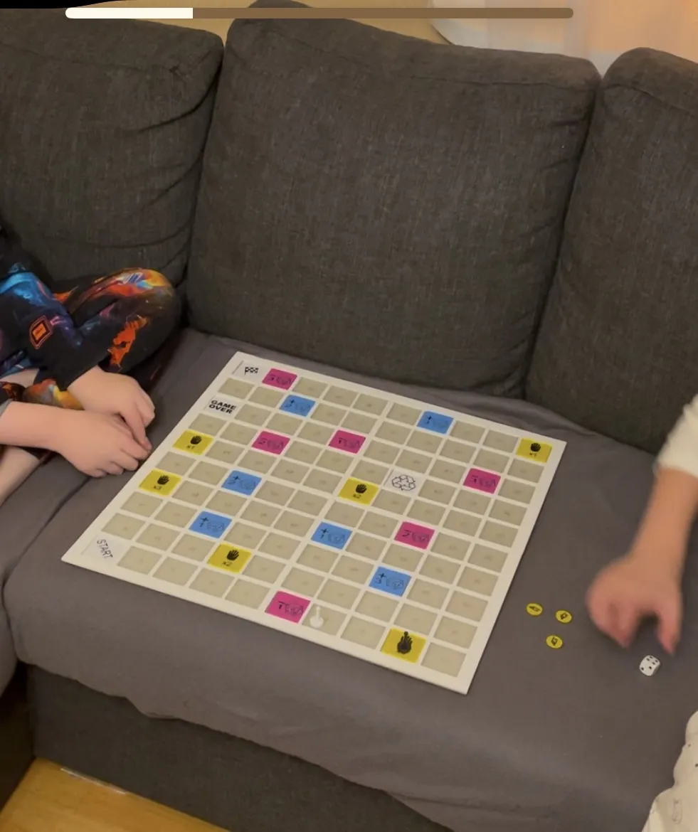 Let's Play - Customizable Board Game - Free 3D Print Model - MakerWorld