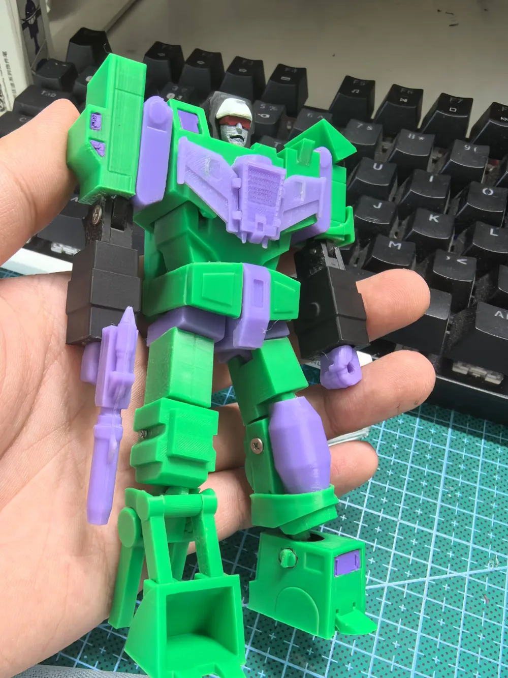 Articulated Mini-sized Devastator by 学油工救不了大汉 - MakerWorld