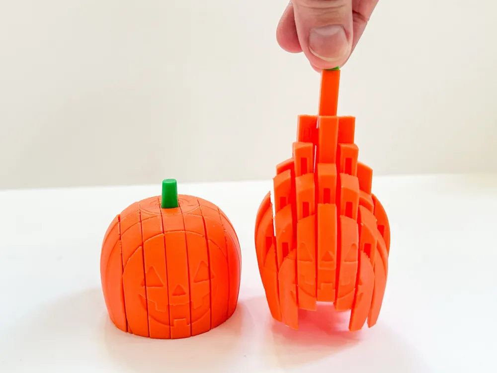 Pixel Pumpkin Fidget (2 sizes) - Free 3D Print Model - MakerWorld